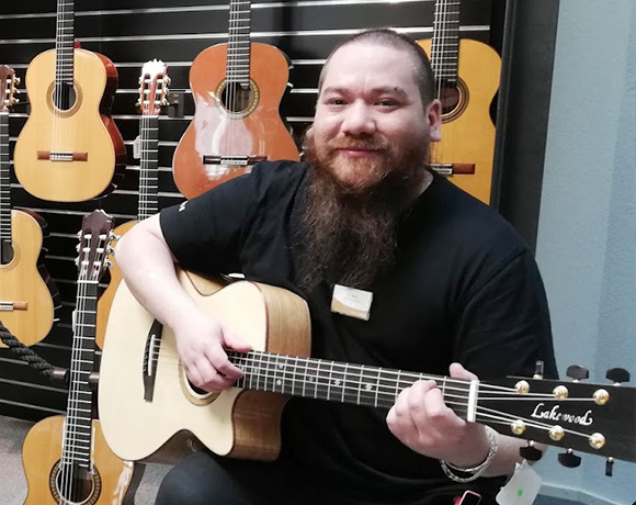 Musik pur am Limmatquai - alle Infos zu unserem Zürcher Store ...