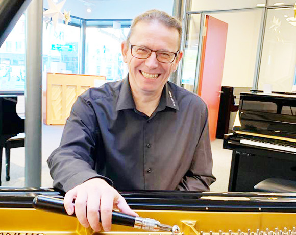 Das Tastenuniversum in der Hauptstadt - mit Steinway Piano Gallery ...